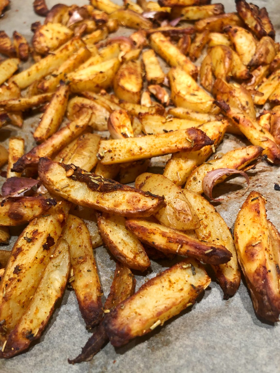 Chunky Baked Chips with Garlic, Rosemary & Thyme - Belly On My Mind